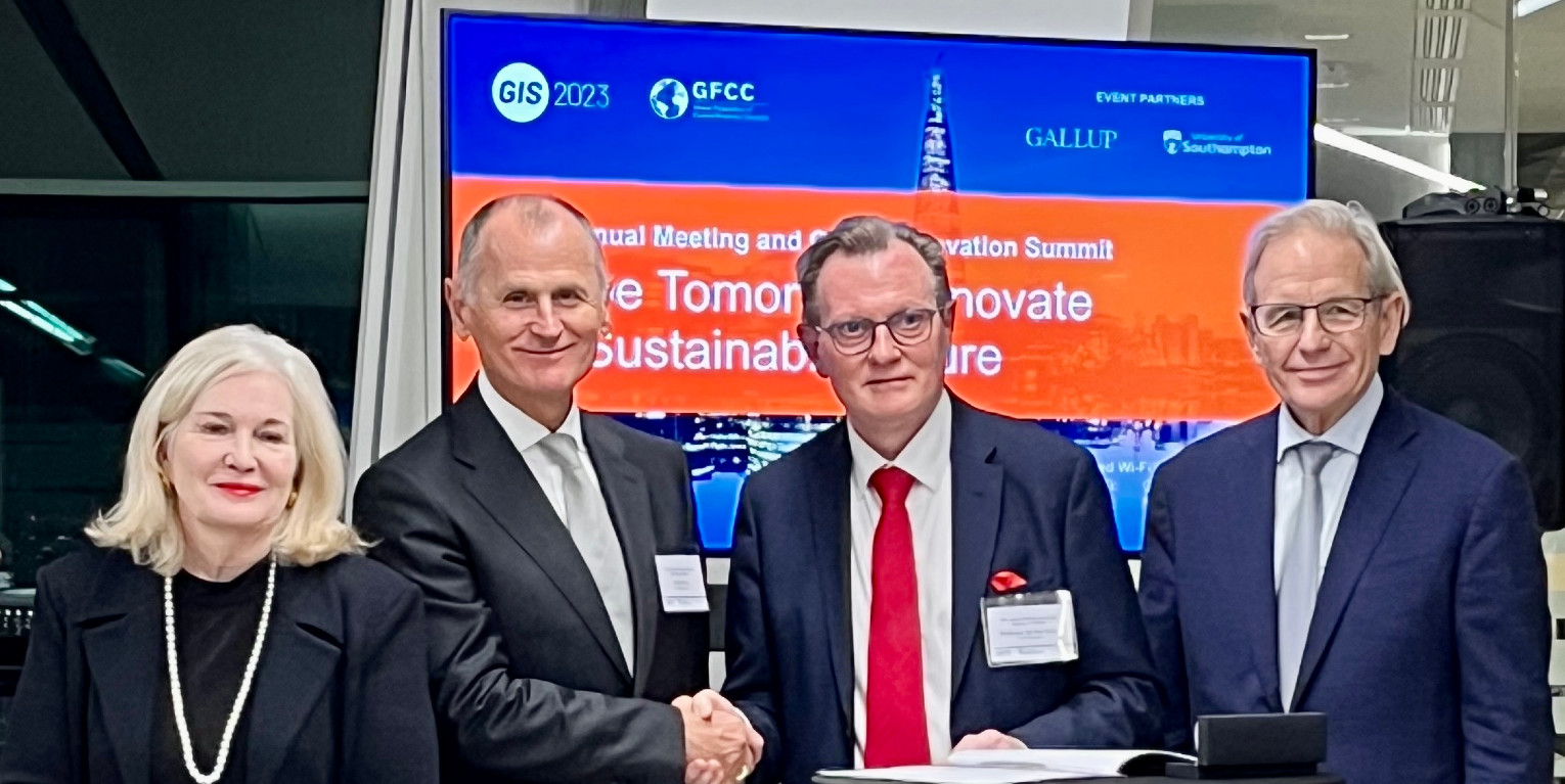 Queen’s announces new partnership with Aston University in boost to NI ...