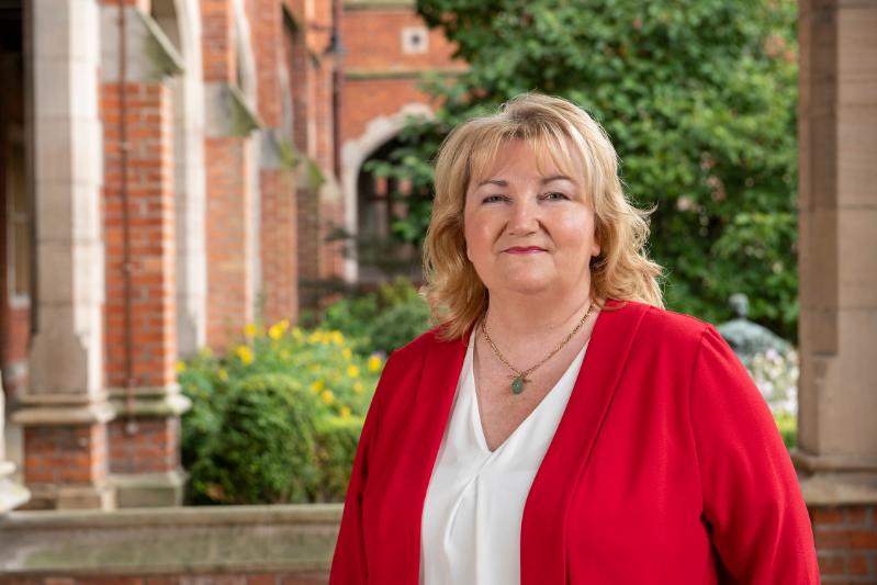 School Management Committee | School of Biological Sciences | Queen's ...