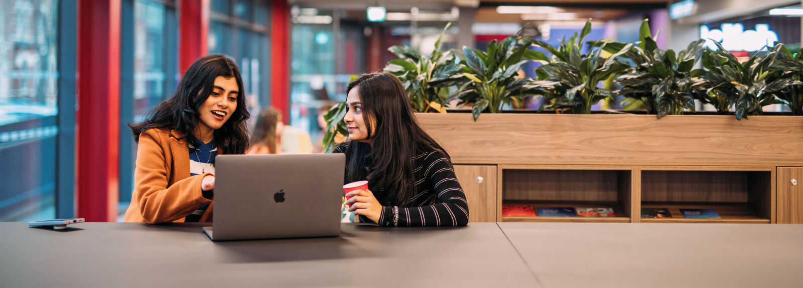 page-banner | My Queen's | Queen's University Belfast